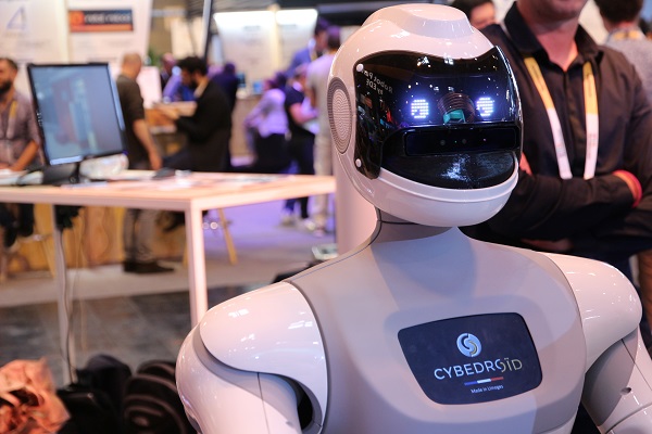 Alice, un robot qui vous veut du bien... (vidéo)