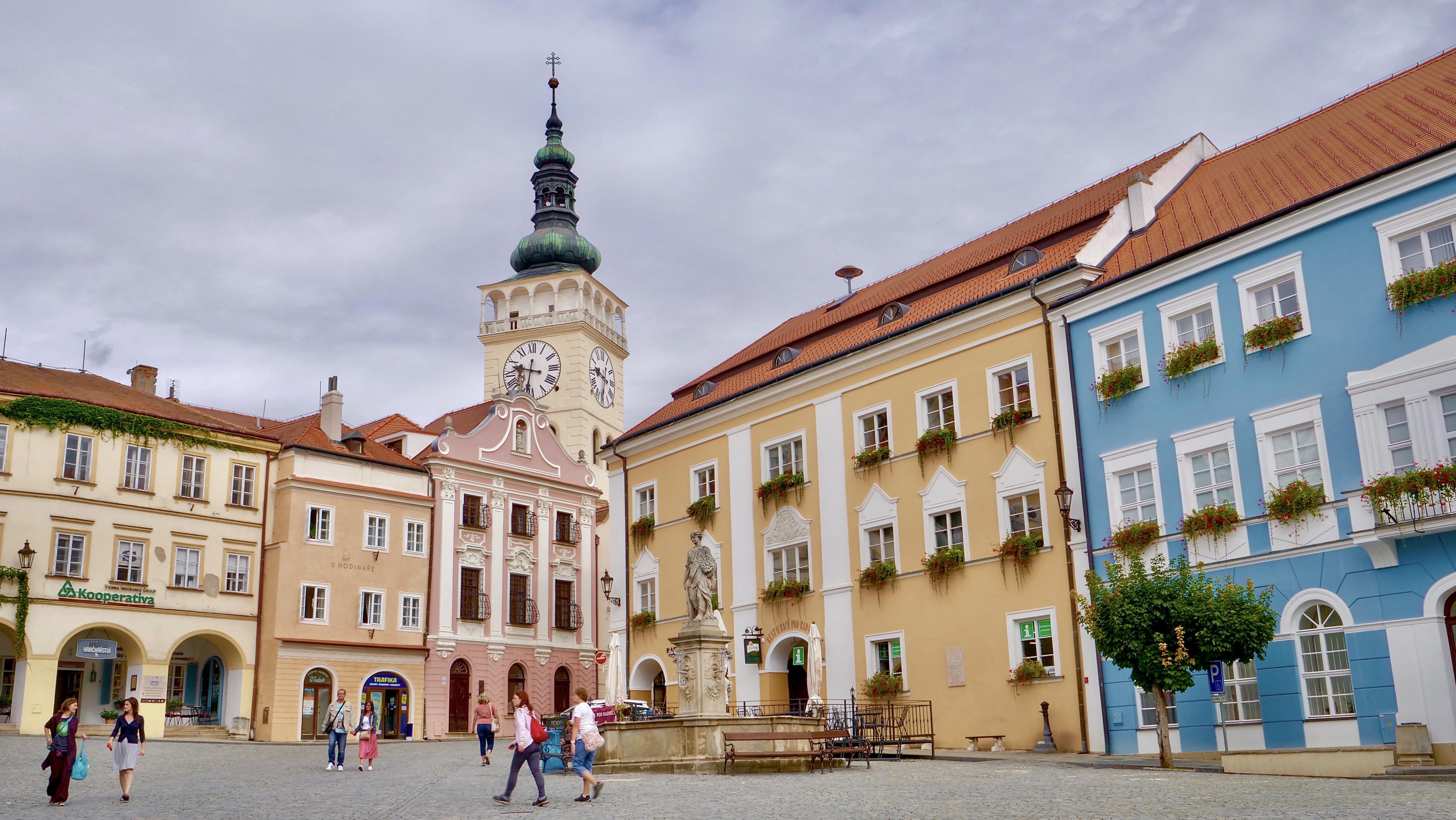 Voyages Vert Vous - Épisode 11 : Moravie : terroir et folklore, l'autre ...